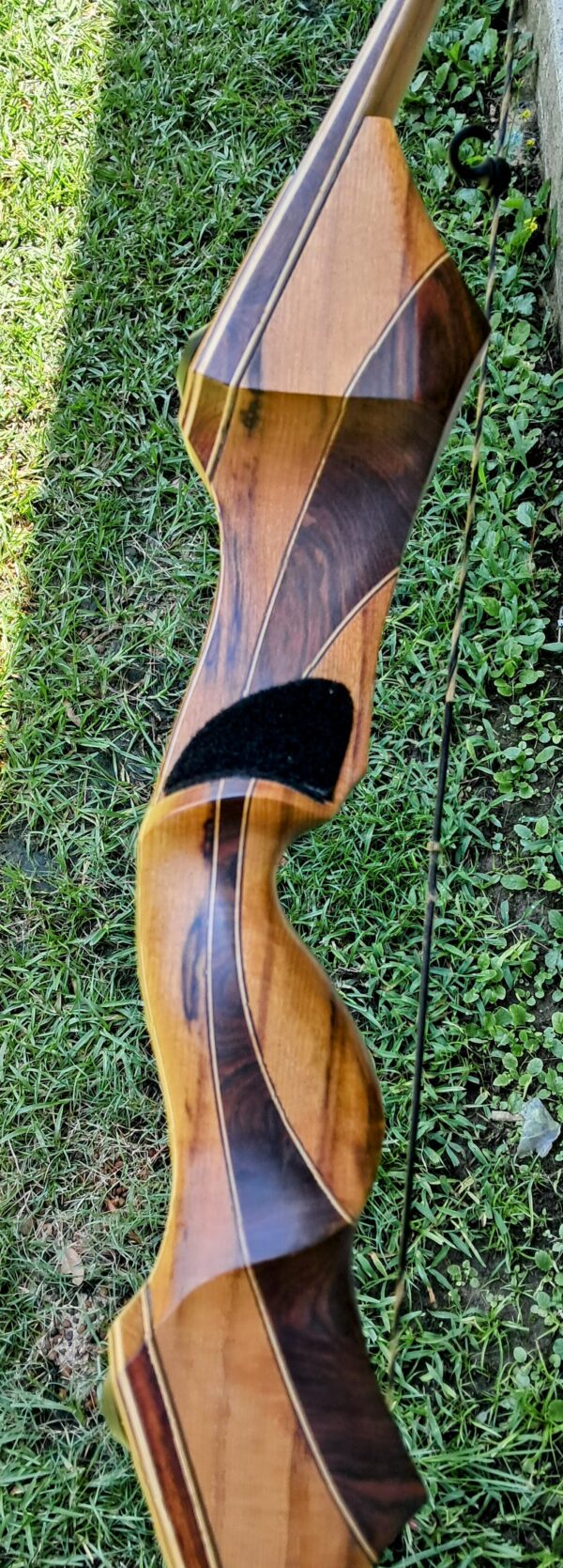 Timberhawk "Talon Premier" 3pc TD RH Recurve 60" 54#@28" - USED ...